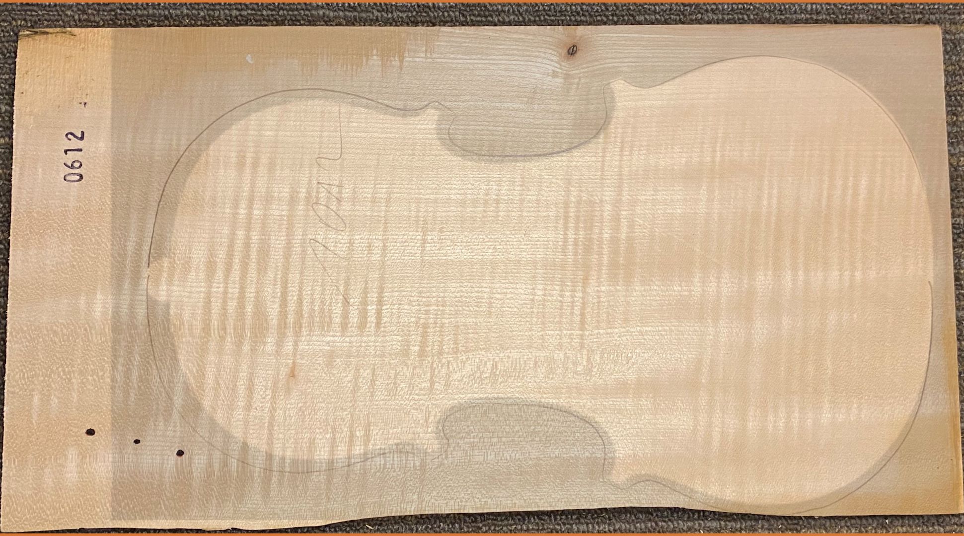 1-piece violin back Figured European Maple Item: V1P0612 - Old World ...