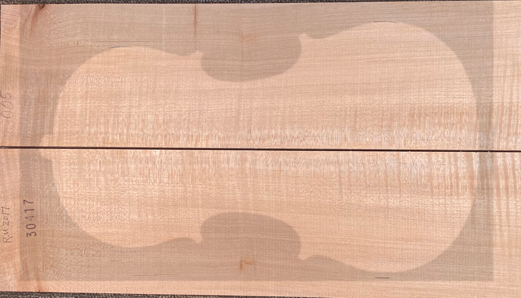 2-piece violin back Figured Red Maple Item: V2P30417 - Old World ...
